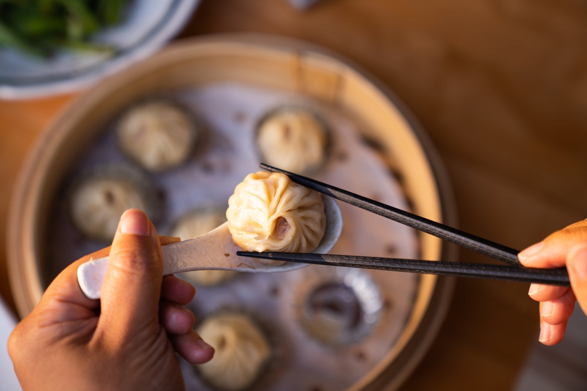 How To Eat Soup Dumplings – The United Dumplings Way